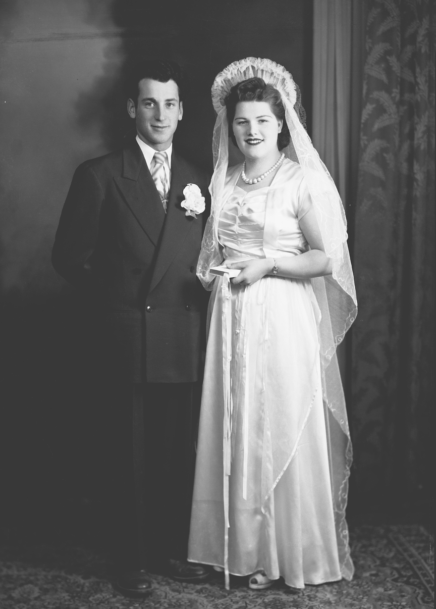 Nº L18909A › Robert Têtu - Cyberphotos