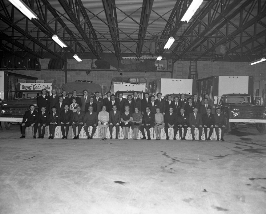 Nº L18909A › Robert Têtu - Cyberphotos